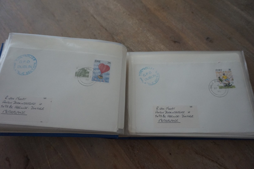 Ierland verzameling brieven / FDC's in album - Stamp Land